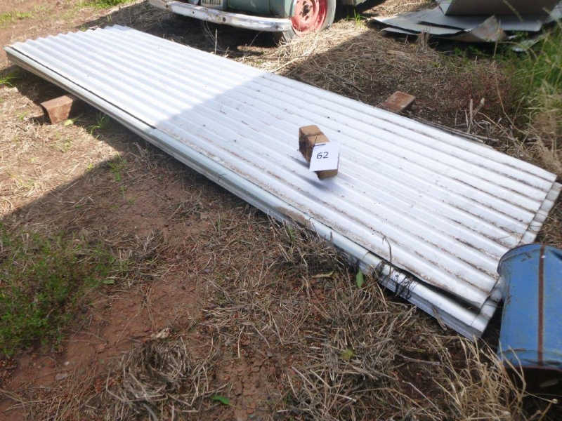 Lot 62 - Galv iron (Approx 25 sheets) | AuctionsPlus