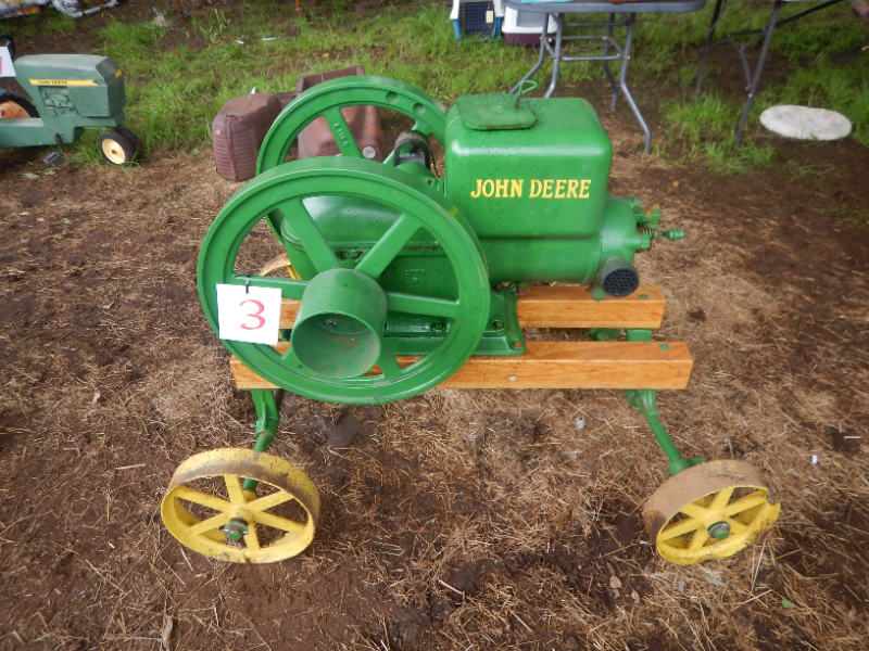 Lot 3 - John Deere 3 Hp Engine on Transport | AuctionsPlus