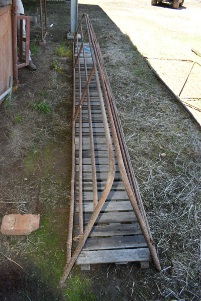 Lot 199 - Antique Portable Sheep Loading Ramp | AuctionsPlus