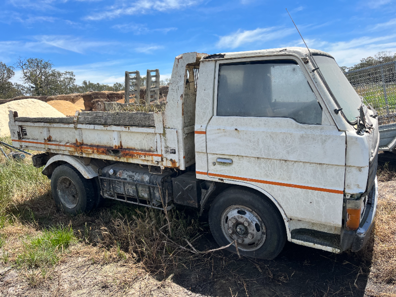Lot 24 - Mazda tipper Truck | AuctionsPlus