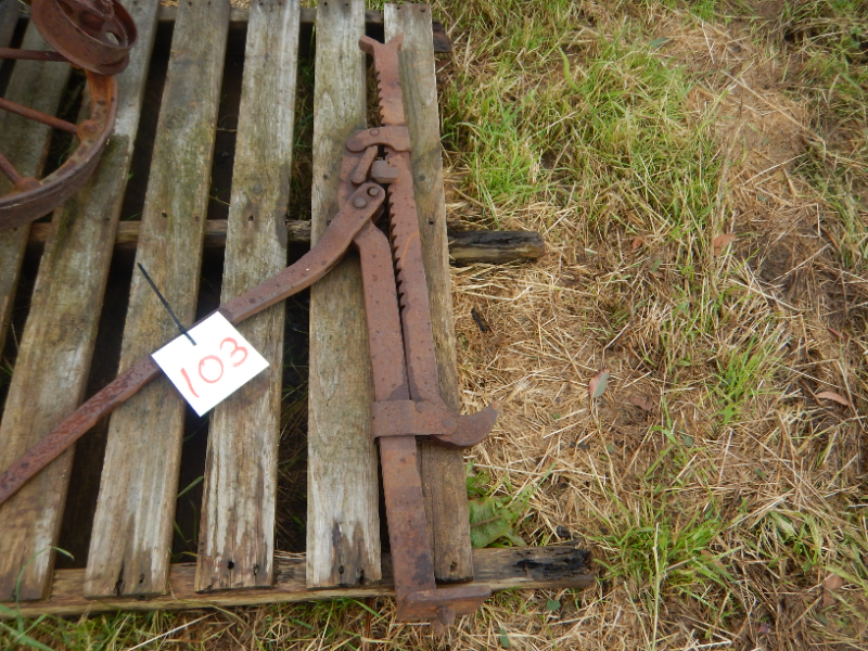 Lot 103 - Vintage Trewalla Jack | AuctionsPlus
