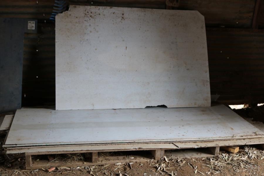 Lot 105 - Cement Sheeting | AuctionsPlus