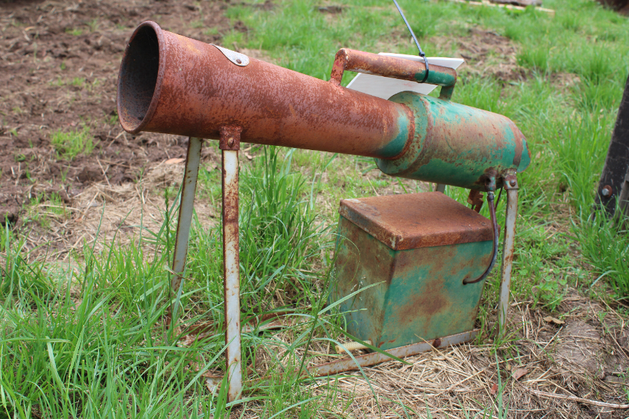 Lot 88 - Vintage Orchard Scare Gun | AuctionsPlus