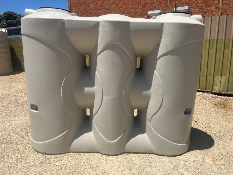 Lot 115 - 3000L BIRCH GREY SLIMLINE | AuctionsPlus