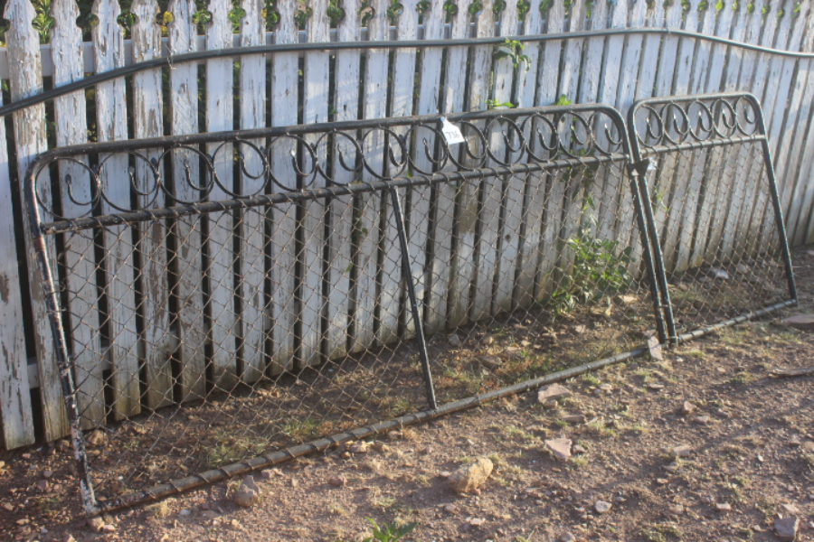 Lot 736 - Antique Gates | AuctionsPlus