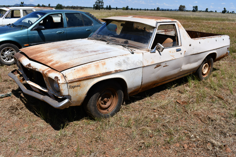 Lot 50 - Holden HQ ute | AuctionsPlus