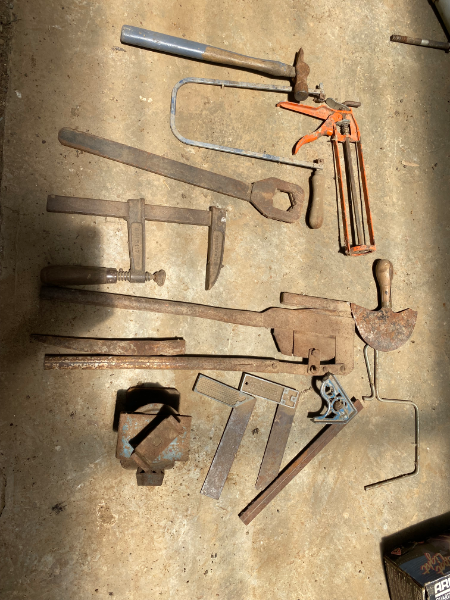 Lot 183 - Assorted Tools. | AuctionsPlus