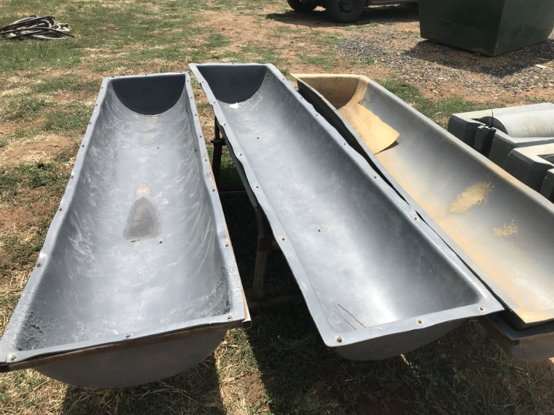 Lot 82 - Poly Feed troughs | AuctionsPlus