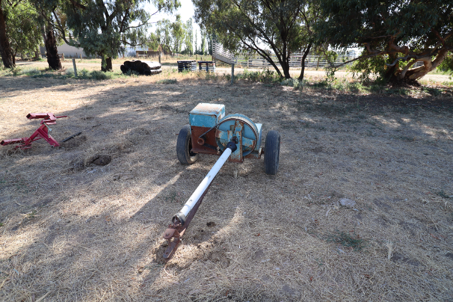 Lot 6 - TractaPac PTO Welder | AuctionsPlus