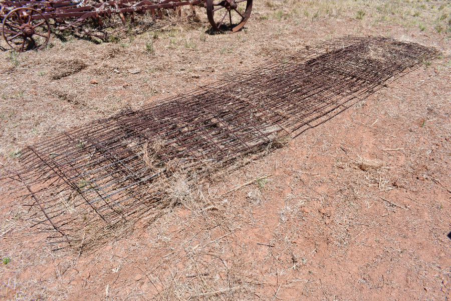 Lot 208 - Assorted sheets sheepyard mesh | AuctionsPlus