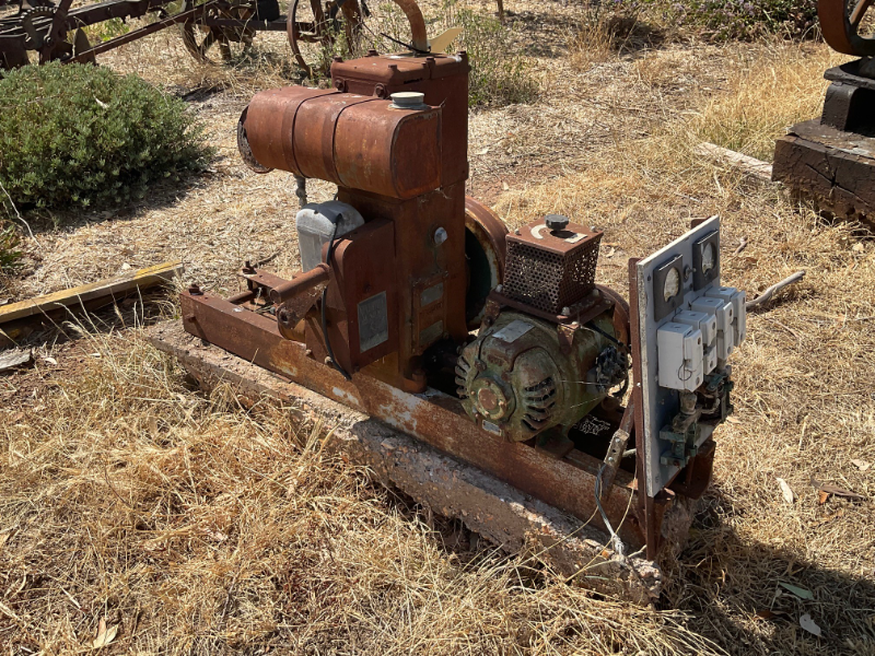 Lot 82 - Lister Generator | AuctionsPlus