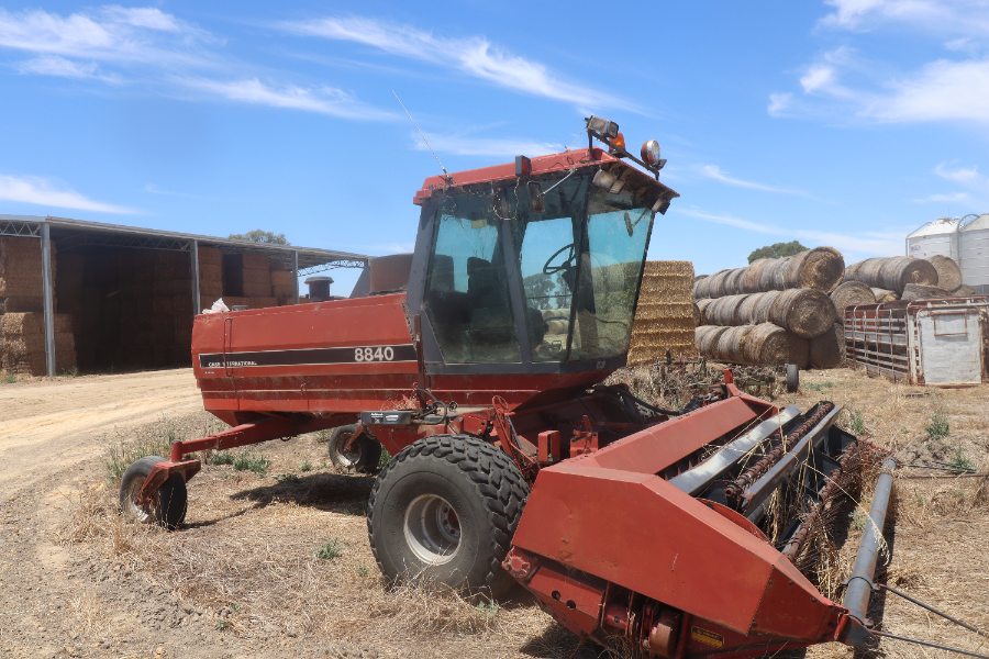 Lot 174 - Case 8840 Harvester | AuctionsPlus