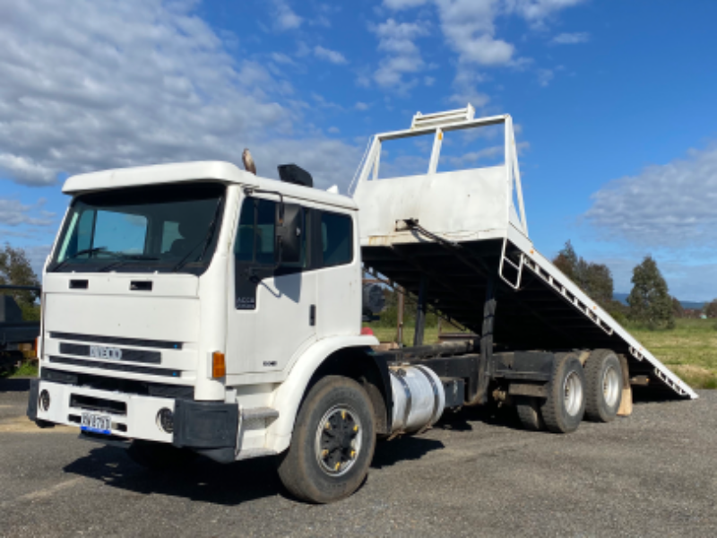Lot 13 - Iveco ACCO 2350G tilt tray truck | AuctionsPlus