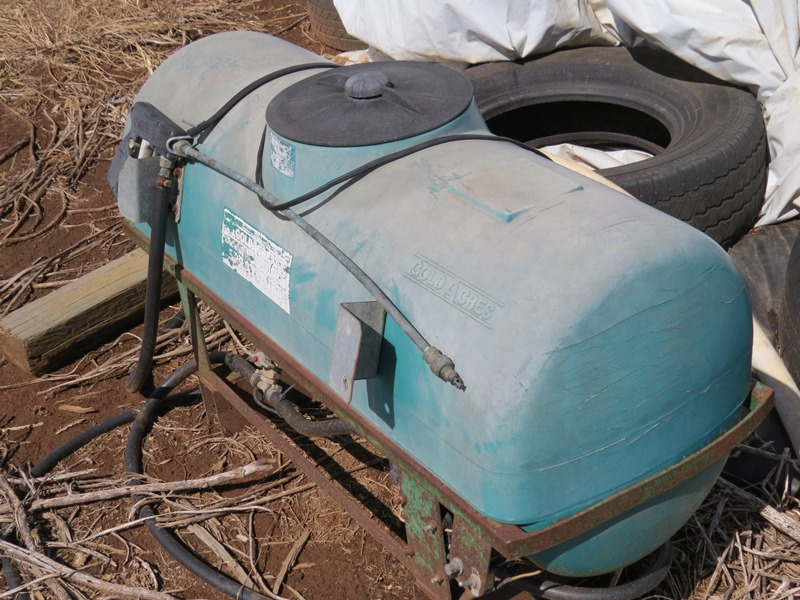 Lot 127 - 100 litre spot spray unit with 12-volt pump | AuctionsPlus