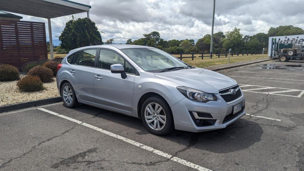 Lot 100 - 2016 Subaru G-4 Impreza Hatchback Car | AuctionsPlus