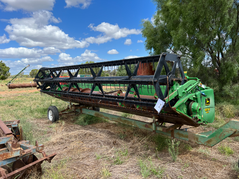 Lot 101 - John Deere 922R Header Front & Trailer | AuctionsPlus