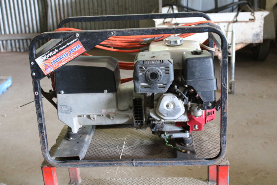 Lot 41 - Honda Welder/Generator | AuctionsPlus