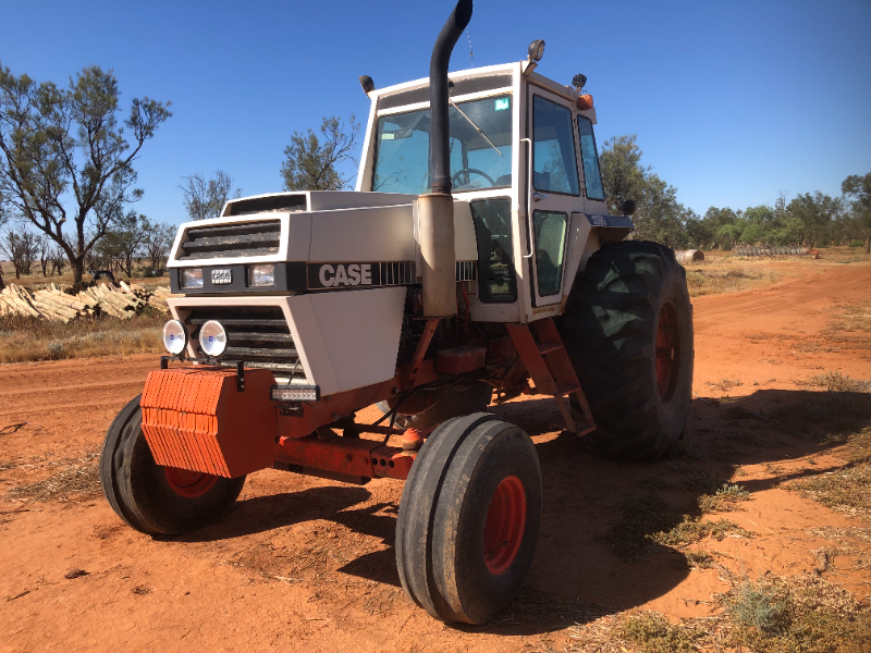 Lot 2 - Case 2390 tractor | AuctionsPlus