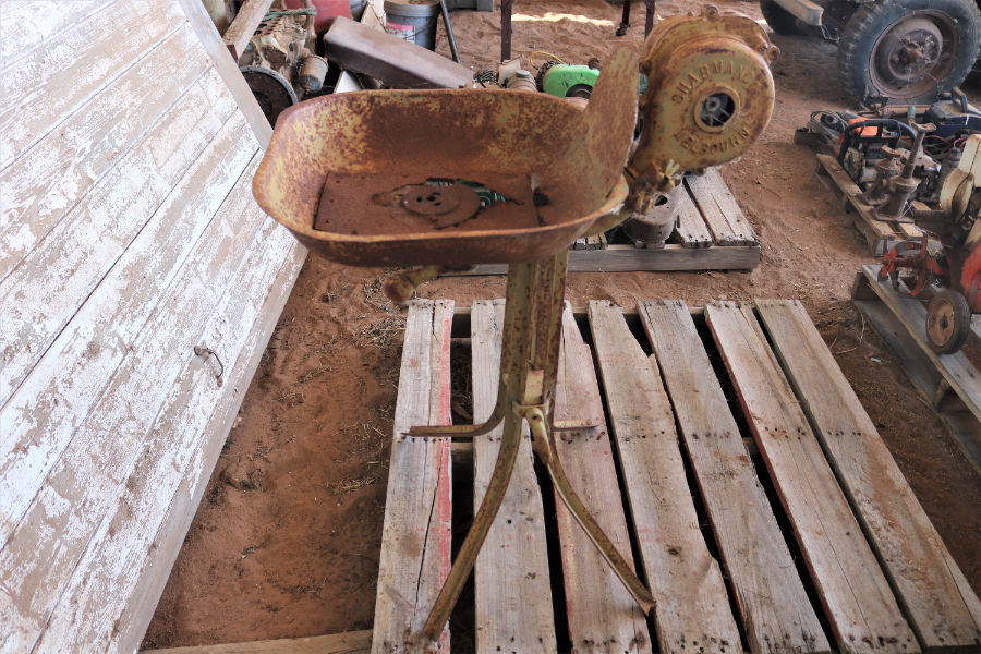 Lot 101 - Sharmanco Melbourne Forge. | AuctionsPlus