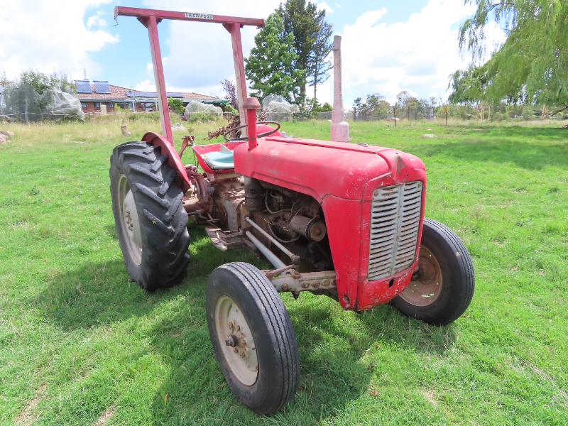 Lot 82 - MF 35 3 CYLINDER DIESEL TRACTOR | AuctionsPlus