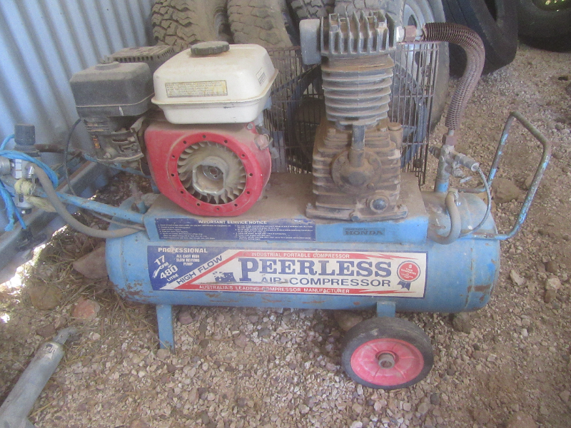 Lot 80 - PEERLESS AIR COMPRESSOR | AuctionsPlus