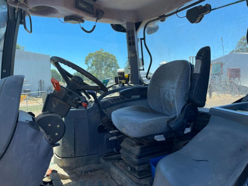 Lot 2 - New Holland T6010 FEL | AuctionsPlus