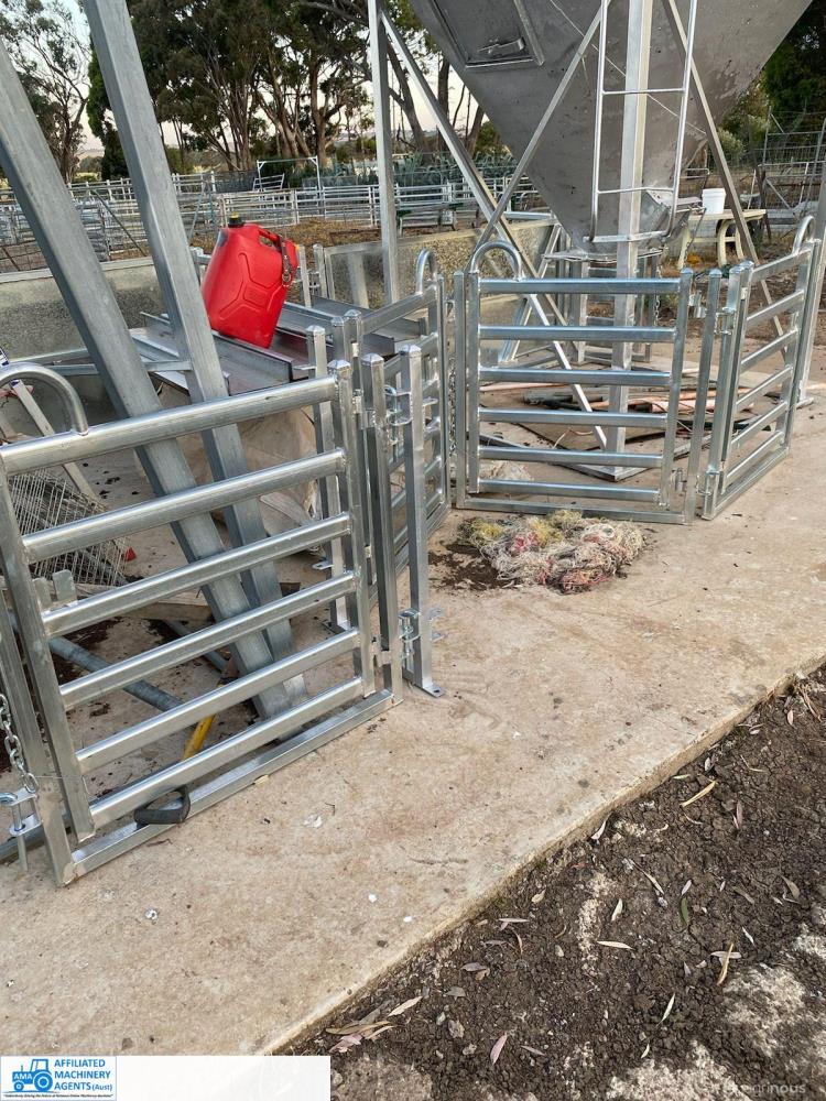 Lot 164 - 4x Sheep Yard Gates 1m (New Un-used) | AuctionsPlus