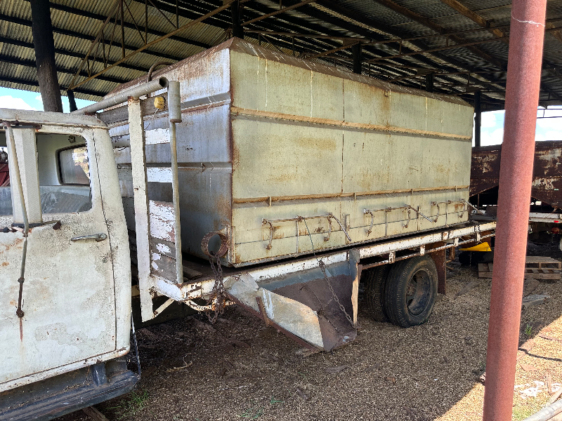 Lot 33 - International C 1500 | AuctionsPlus