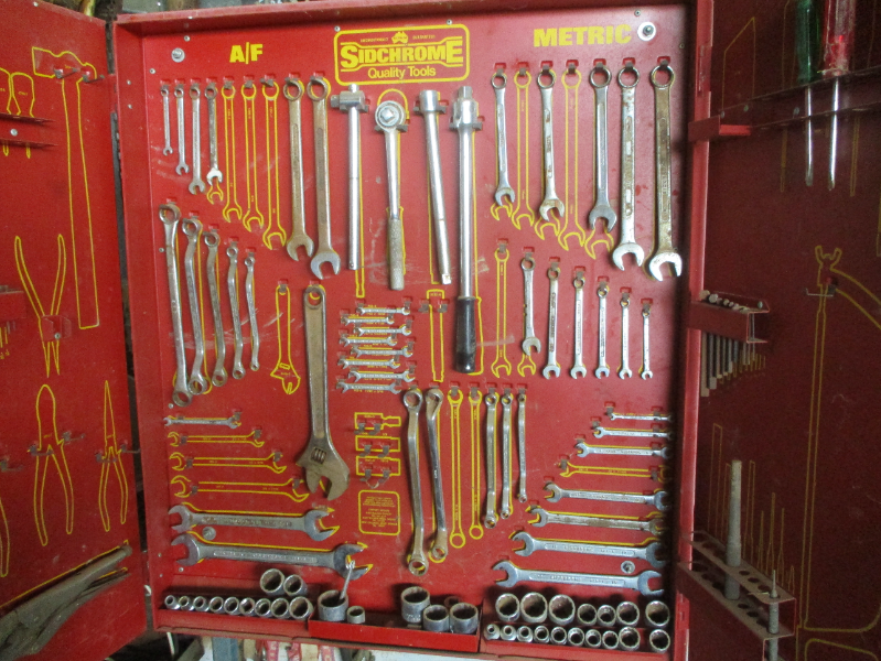 Lot 109 - SIDCHROME TOOL CABINET + TOOLS | AuctionsPlus