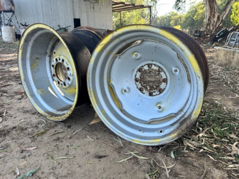 28 - Rims | AuctionsPlus