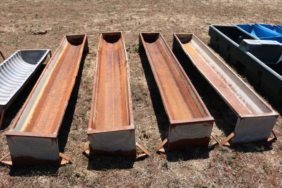 Lot 104 - FEED TROUGHS STEEL | AuctionsPlus