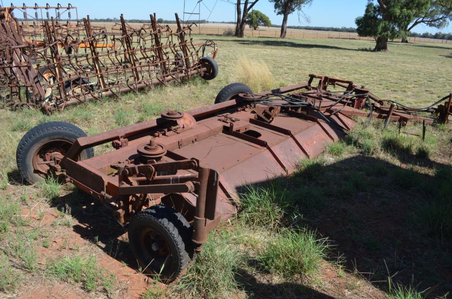 Lot 22 - Loxton 15’ 5 rotor slasher | AuctionsPlus