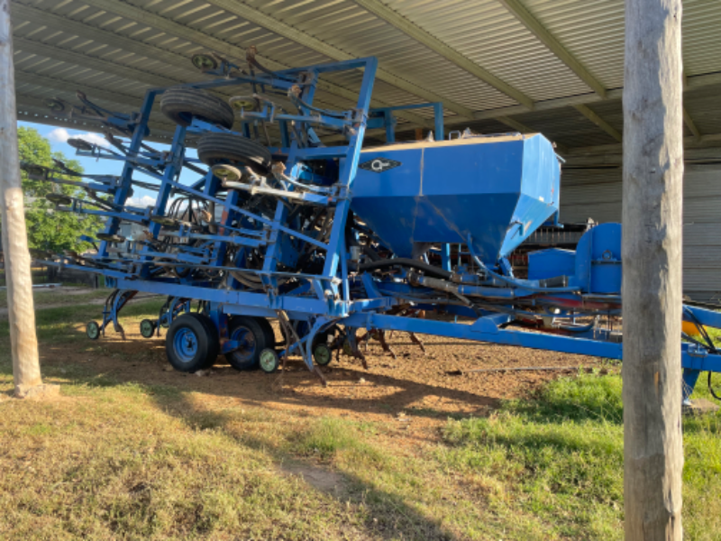 Lot 269 - Gason 1700 series Trash-master air seeder | AuctionsPlus