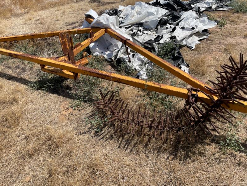 Lot 167 - 3PL PRICKLE CHAIN | AuctionsPlus