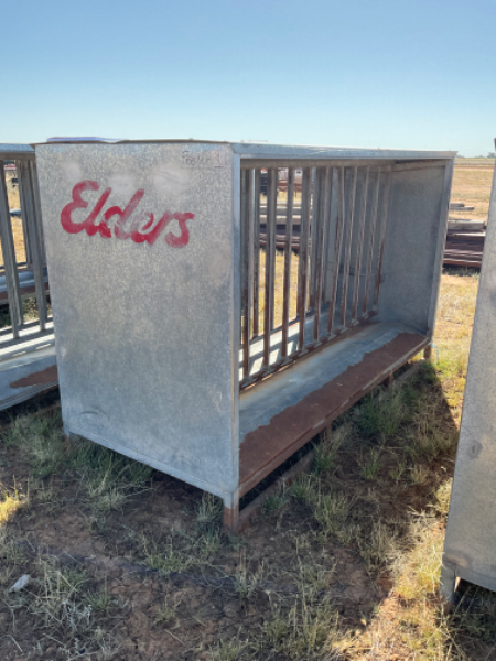 Lot 1 - Hay Feeder | AuctionsPlus