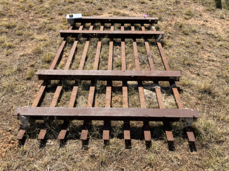 Lot 9 - Cattle Grid | AuctionsPlus