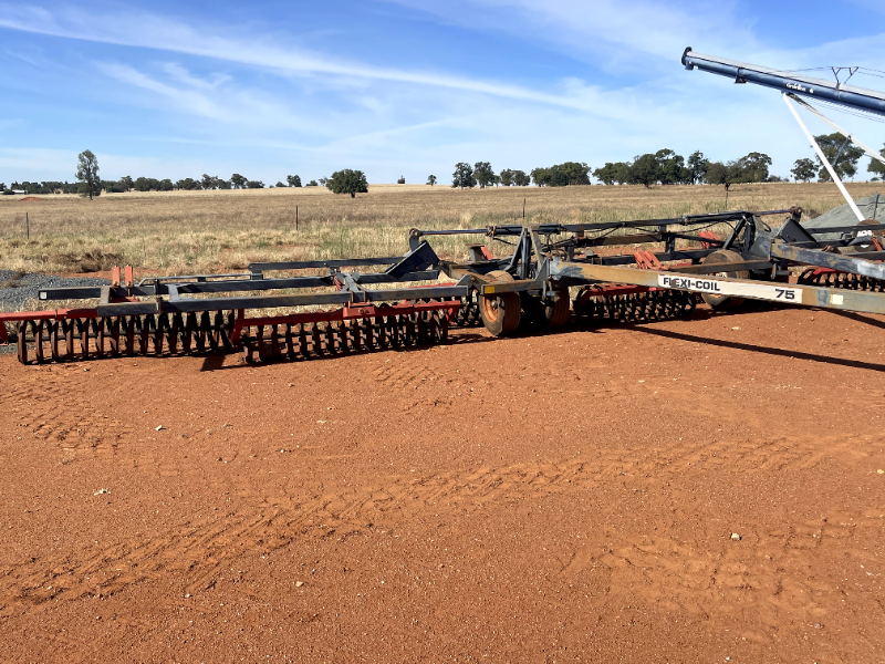 Lot 6 - Coil Packer | AuctionsPlus