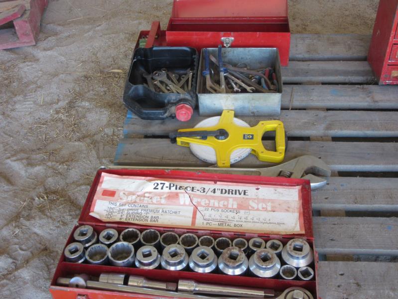 Lot 99 - Lg Socket Set & Assorted Workshop Tools | AuctionsPlus