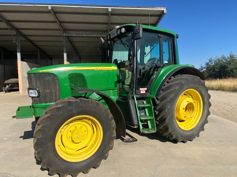Lot 3 - John Deere Tractor 6620 | AuctionsPlus