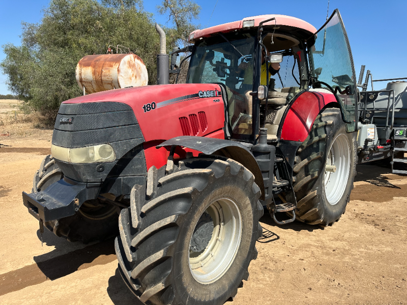 Lot 5 - 2017 CASE 180 PUMA | AuctionsPlus