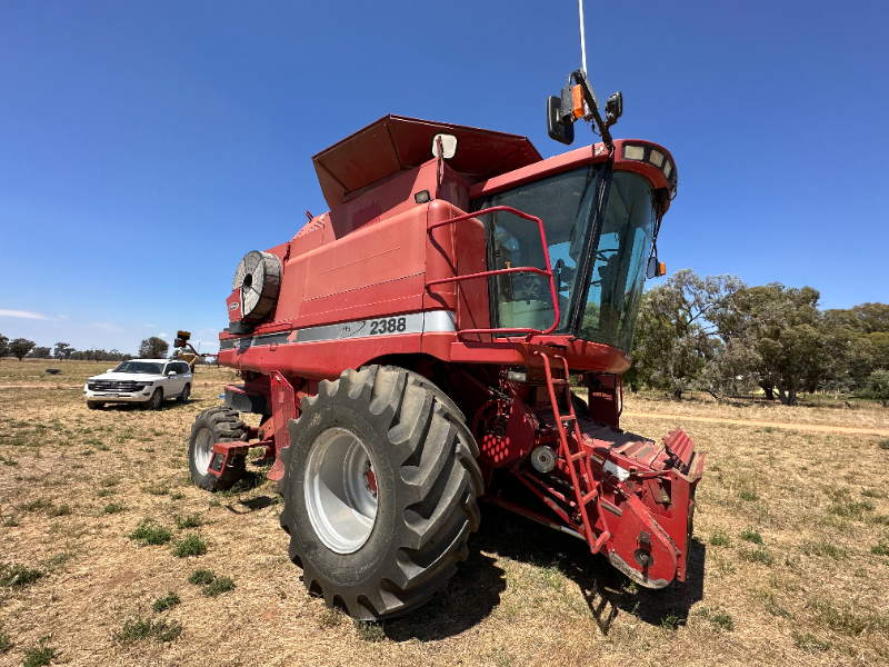 Lot 35 - Case iH 2388 Exclusive | AuctionsPlus