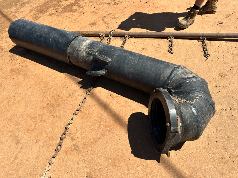 Lot 132 - Delivery Pipe | AuctionsPlus