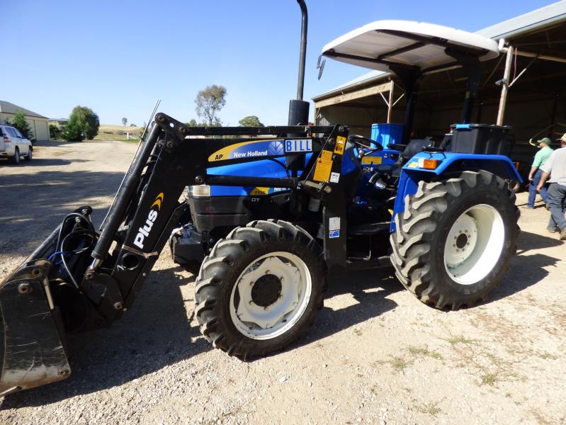 Lot 2 - NEW HOLLAND TT55 DT Tractor | AuctionsPlus