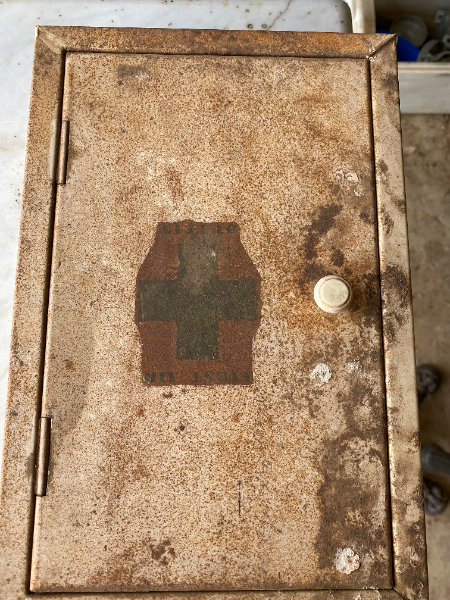 Lot 77 - Old first aid metal box & dressings | AuctionsPlus