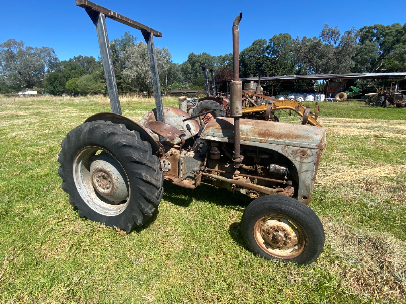 Lot 104 - Massey Ferguson TEA tractor | AuctionsPlus