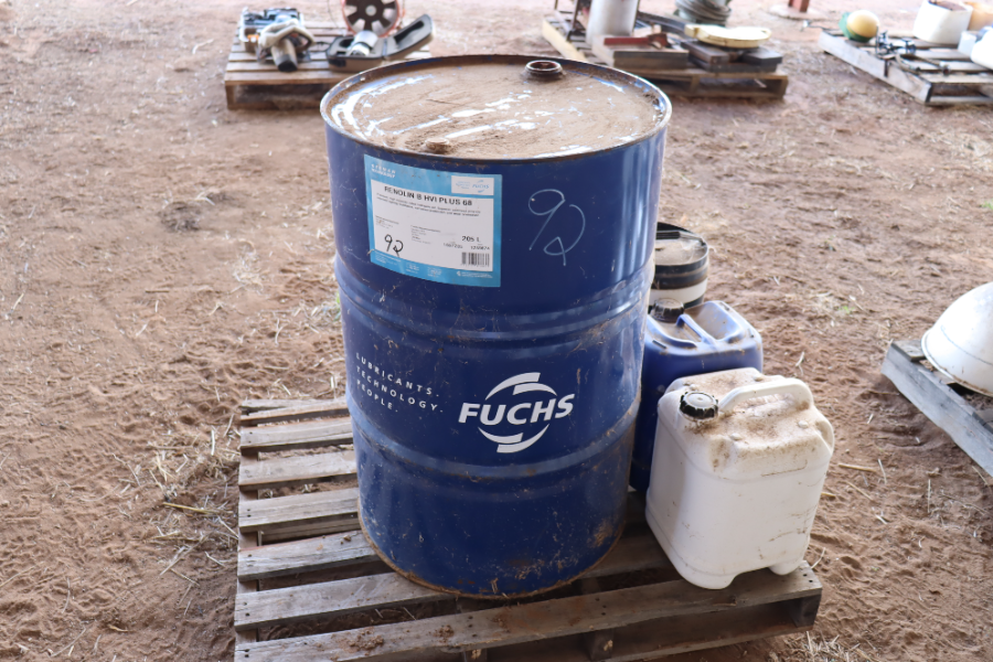 Lot 92 - 150L Fuchs renolin B+N1 plus 68 hydraulic oil | AuctionsPlus