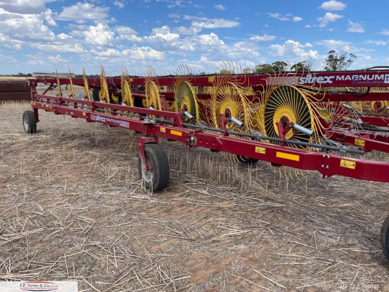 Lot 16 - Sitrex 18 wheel rake. Magnum evolution 18-20. | AuctionsPlus