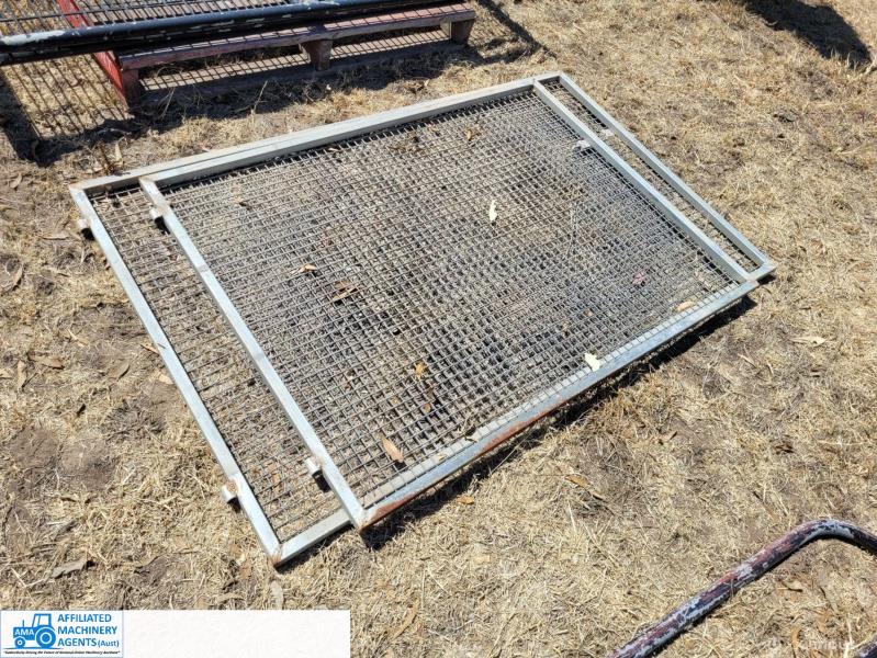 Lot 52 - 2x Steel Mesh Gates | AuctionsPlus