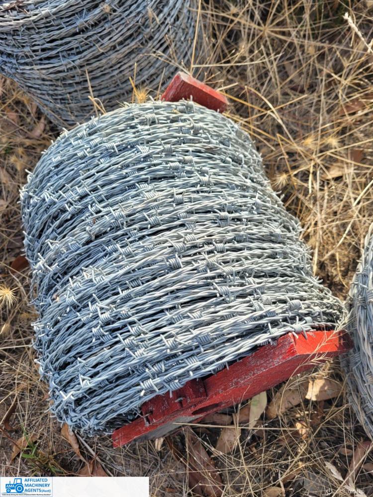 Lot 155 - 6x 500m New Rolls of Cyclone High Tensile Barb Wire ...