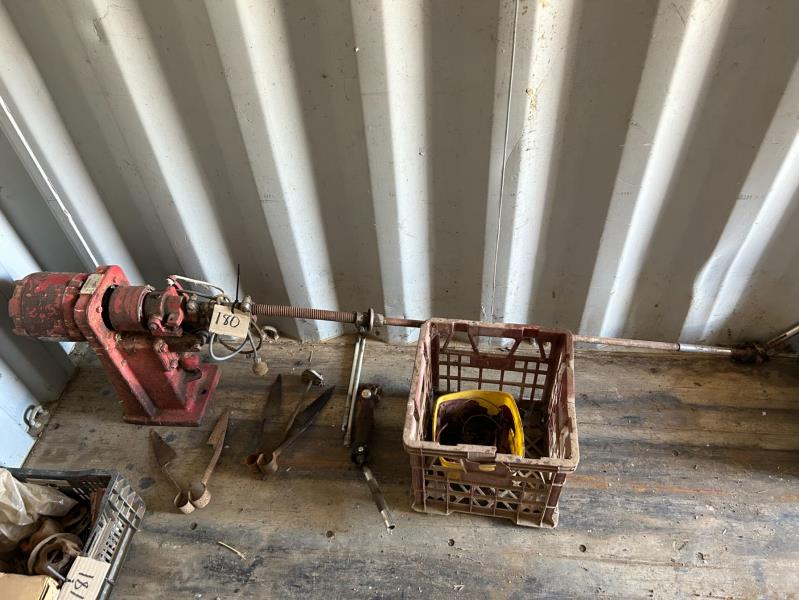 Lot 180 - Sunbeam Shearing Plant & Handpiece | AuctionsPlus